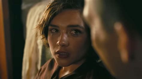 ‘it Was Not Ideal Timing Florence Pugh Says The Camera Broke In The