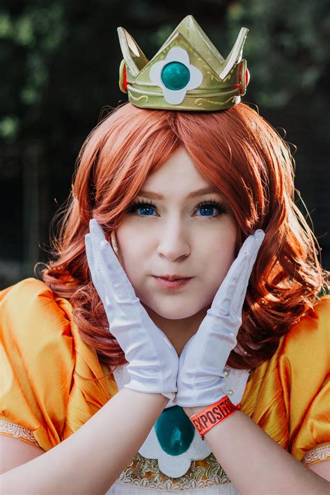 Princess Daisy Cosplay By Cerogrey On Deviantart