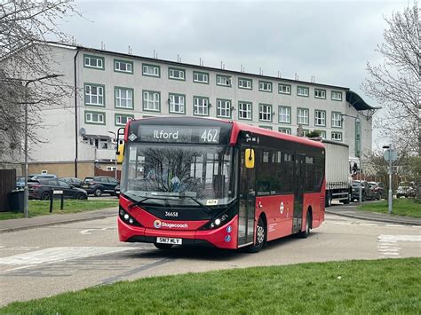 Limes Farm Estate The 462 Terminus At The Limes Farm Eatat… Flickr