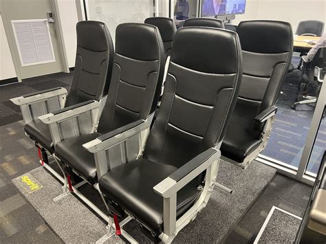 Spirit Airlines Demo Seats At Headquarters The Airchive 20