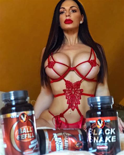 Nadine Kerastas The Fappening Nude And Sexy 53 Photos The Fappening