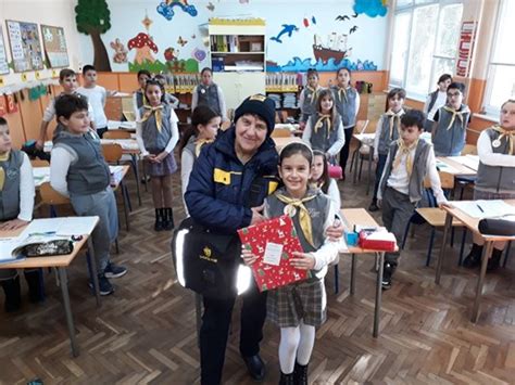 И украински деца писаха до дядо Коледа в конкурса за най красиво писмо в Добрич