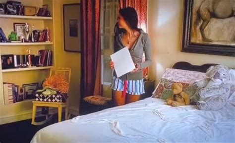 Pin By Carina Mi On Elena Gilbert Grey Bedroom Colors Bedroom Inspirations Glam Bedroom