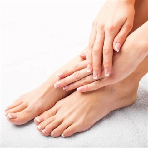 Mani And Pedi Absolute Skin And Body Clinic