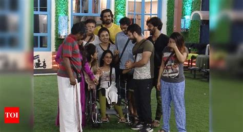Bigg Boss Malayalam Written Update August 08 2018 Teammates Bid A