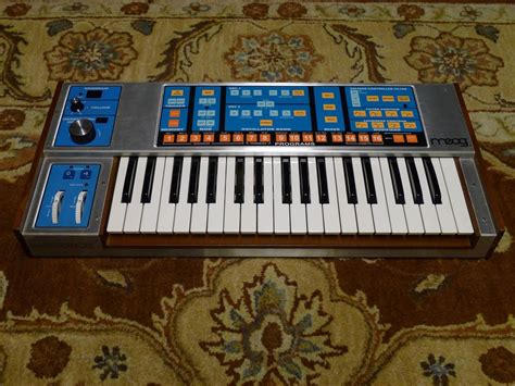 Matrixsynth Moog Source Synthesizer