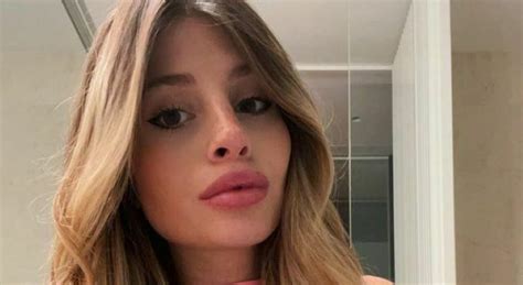 Chiara Nasti Gli Hater La Accusano Di Essere Tutta Rifatta Lei