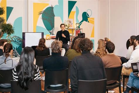 Que Valent Vraiment Les Formations En Management Welcome To The Jungle Doru Constantin