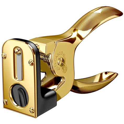 Cutter Trabuc El Casco M 765 Gold And Black