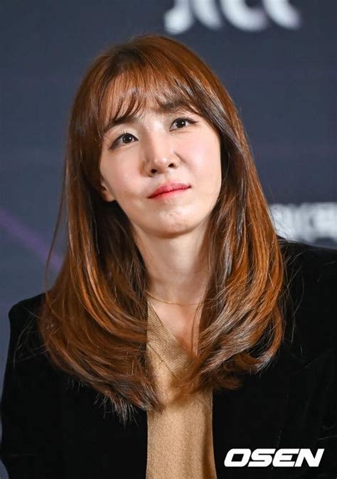 김이나 ‘일베 논란 사과 후 정면돌파 “尹 탄핵·즉각 체포” 시국선언 동참 [oh 쎈 이슈] Zum 뉴스