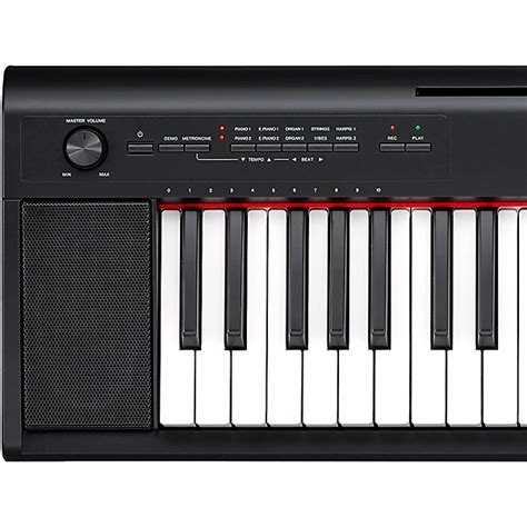 Yamaha Piaggero NP 12 61 Key Portable Keyboard With Power Adapter Black