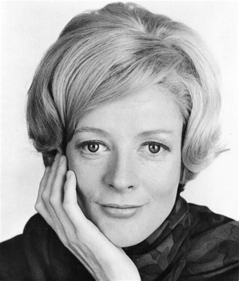 Dame Maggie Smith Has Died Smart