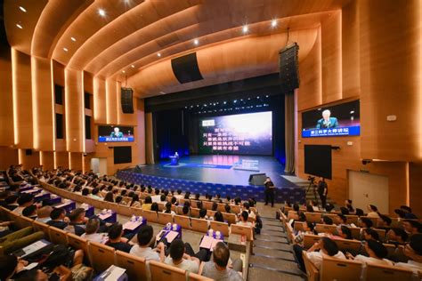 复旦大学法医学与法庭科学学院成立，李昌钰受聘为名誉教授