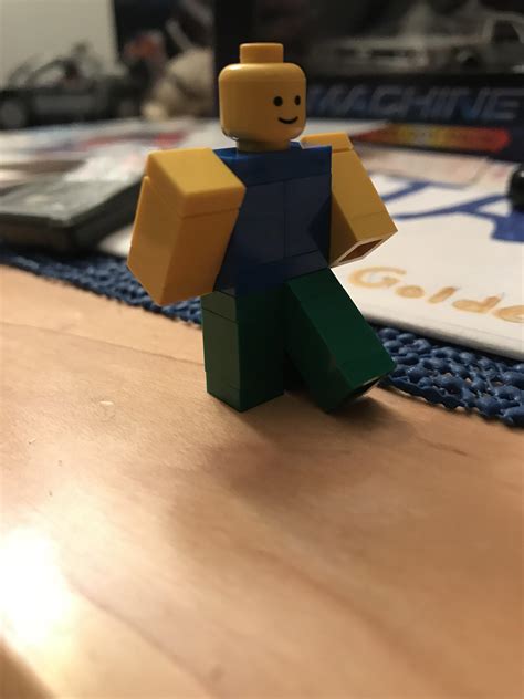 A Simple Robloxian Noob If Only Lego Had Made Roblox Sets R Lego