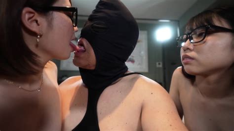 Fc2 Ppv 4547554 再販です知らない間、1年ぐらい非公開でした。fc2の超人気大集合！！、究極の4pハーレム、男1の女3