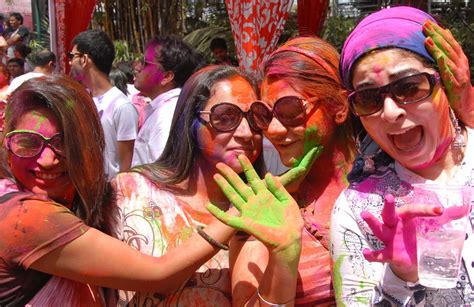 A Suresh Kumar Photo Journalist Bura Na Mano Holi Hai2