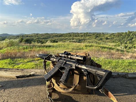 M4v7 R Danieldefense