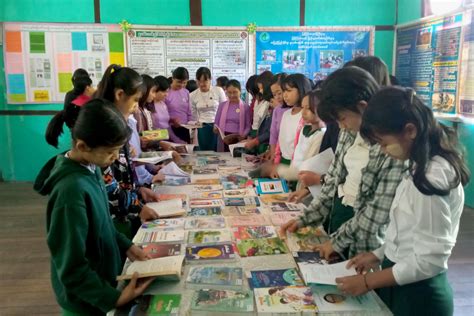 ရေနံချောင်းမြို့ အထက၂ကျောင်း၌ အမျိုးသားယဉ်ကျေးမှု၊ အမျိုးသမီးများန