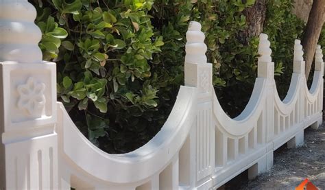 نرده دور باغچه طرح اماراتی