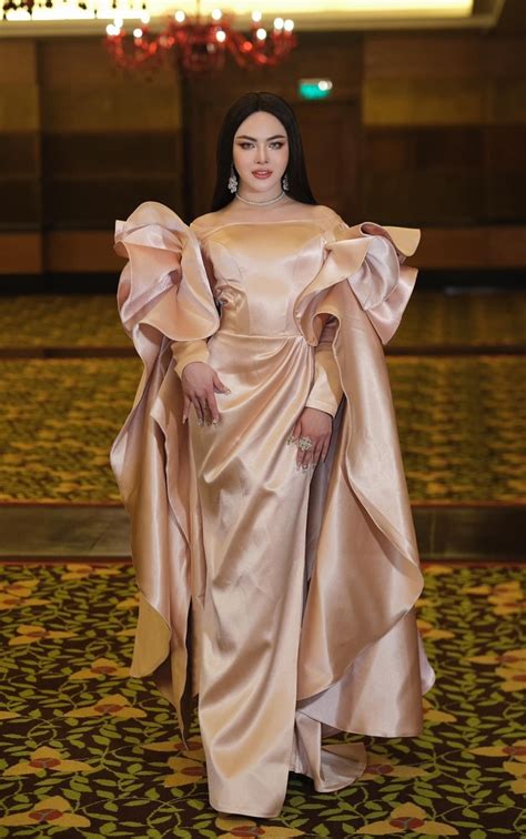 មិននឹកស្មាន៧ឆ្នាំសោះ ស្រីតា កែប្រែសម្រស់ខ្លួន សឹង១៨០ដឺក្រេ Khmerload Cambodia Latest News