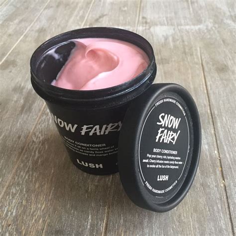 Snow Fairy Body Conditioner Lush Christmas Kitchen Exclusive Meisjes Leven Meisjes Projecten