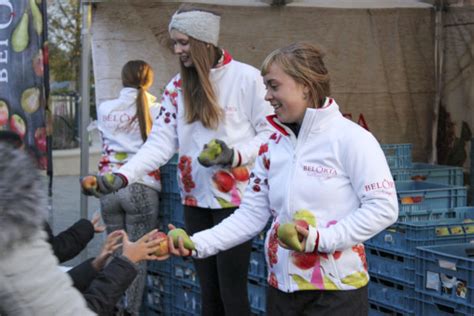 Sampling And Flyering Brand Activators