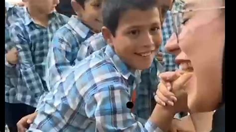 فیلم جنجالی مچ اندازی خانم معلم با دانشآموزان پسر