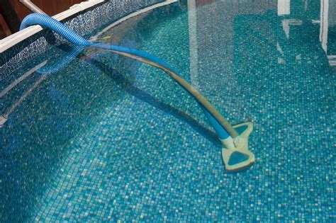 How To Keep Above Ground Pools Clean 10 Tips For Healthy Swimming