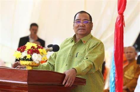 នាយឧត្តមសេនីយ៍ ហីុង ប៊ុនហៀង បានថ្កោលទោសយ៉ាងដាច់អហង្ការចំពោះ ជនក្បត់ជាតិ៣ជំនាន់ សម រង្ស៉ី