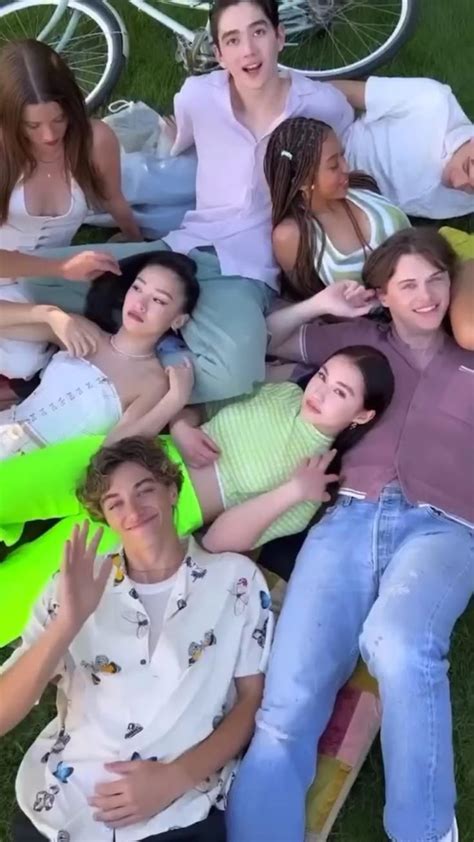 The Summer I Turned Pretty Turn Ons Good Movies Cute Celebrity Guys