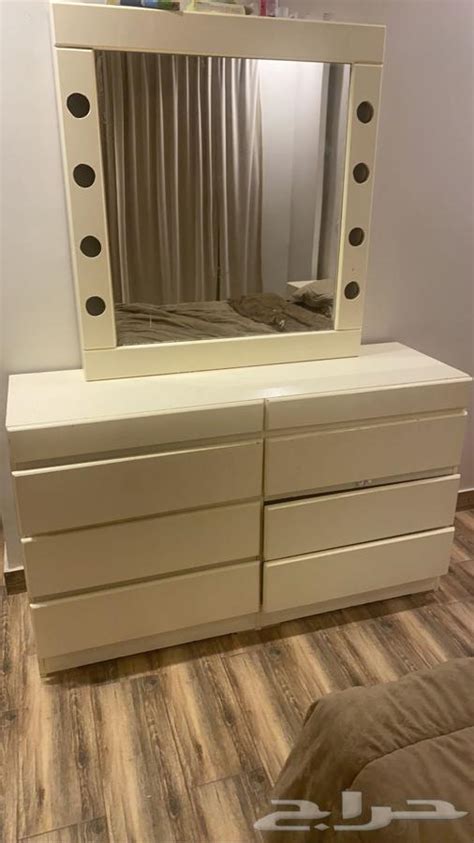 دولاب وتسريحه حراج