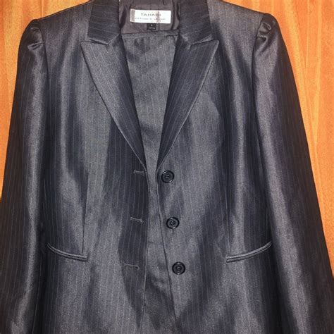 Tahari Skirt Suit Blazer Skirt Gem