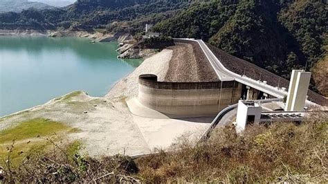 台南雨下錯地方 3水庫水位持續下探 26日暫緩焰彈人工增雨 生活 中時