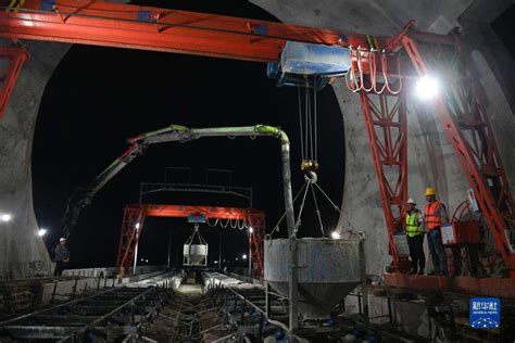杭衢铁路建设有序推进