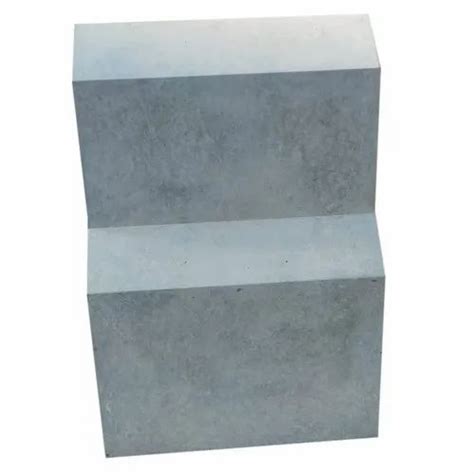 Solid Gray Divider Concrete Kerb Stone For Landscaping At ₹ 60 Unit In