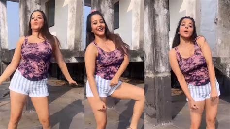 Monalisa Gets Groovy On Yaar Bina Chain Kahan Re See Here Iwmbuzz