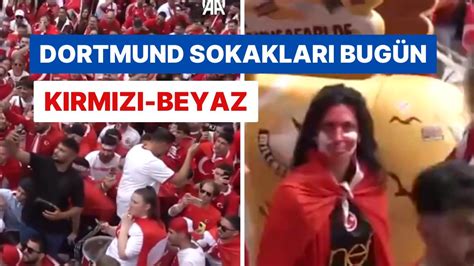 Portekiz Maçı Öncesi Türk Taraftarlar Dortmund Sokaklarında Onedio