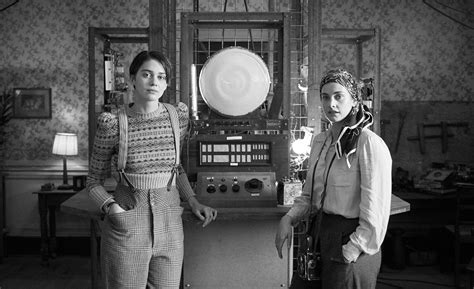 Film Lola 2022 2023 Dobre Irlandzkie Sf O Ingerencji W Historię