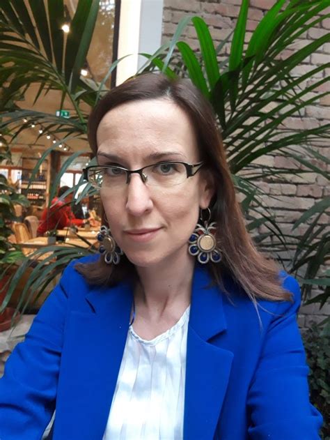 Pin By Deline On Spotted Wearing Deline How To Wear Spotted