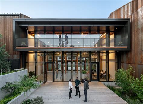 Lever Architecture Turns Portland Factories Into Creative Workspace