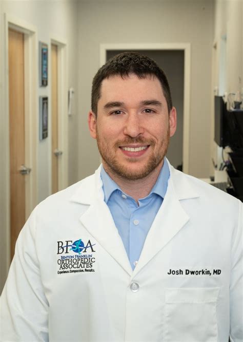 Benton 💪 Meet Dr Josh Dworkin Tri Cities Only Fellowship Trained Shoulder And Elbow