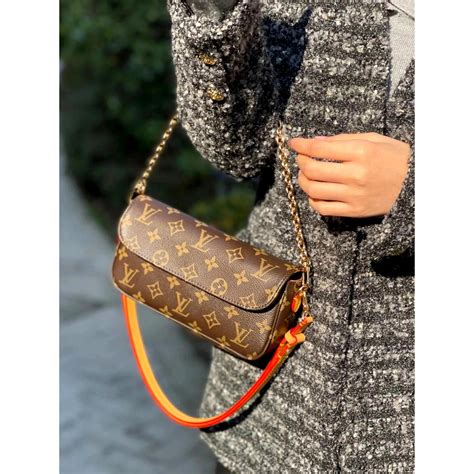 Louis Vuitton Ivy Brown Monogram Wallet On Chain Crossbody Bag Queen