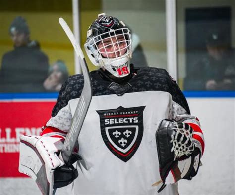 Gavin Weeks Stats Contract Salary And More