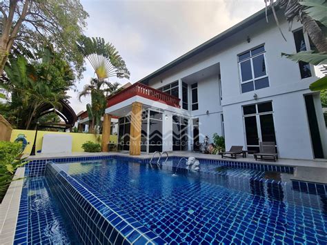 Modern Luxurious Thai Balinese Style Sea Side Oasis 4br 4ba