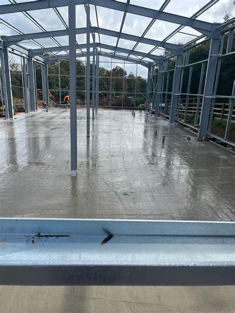Sarah Weech On Linkedin Concreteflooring Industrialunits Teamwork Steelframe Powerfloat…
