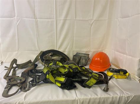 Fall Harness Ratchet Straps And Hardhat Live And Online Auctions On