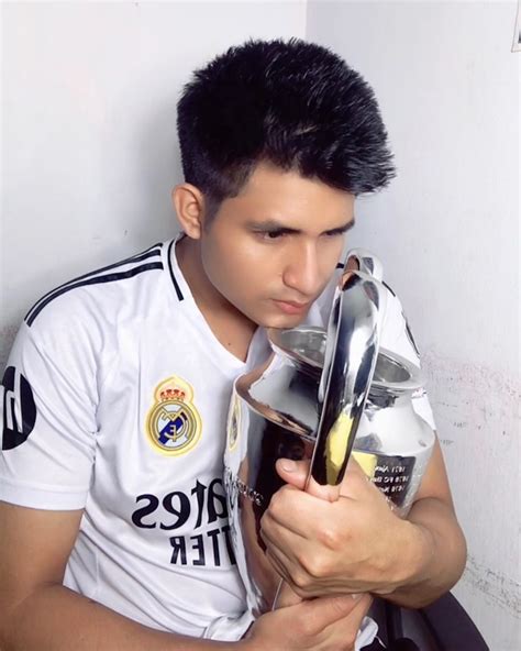 Layon Go Layon Go7 • Instagram Photos And Videos