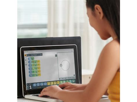 IRobot Root Rt0 Coding Robot W Brick Top Bundle IRobot Root Rt0 Coding Robot W Brick Top Bundle