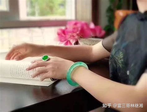 女性长期戴玉手镯，会给身体带来哪些好处？早知道早受益 知乎
