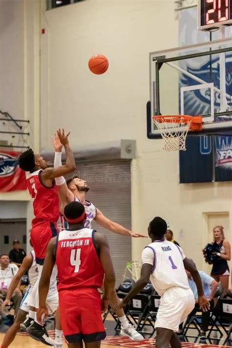 Campeonato Masculino De La Escuela Superior De Baloncesto Ncaa El